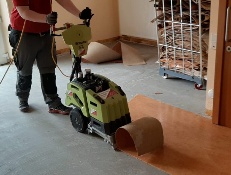 Bodenstripper BiTurbo – Hausbodenbearbeitung – einfach mieten bei Maschinenverleih Bockhorni